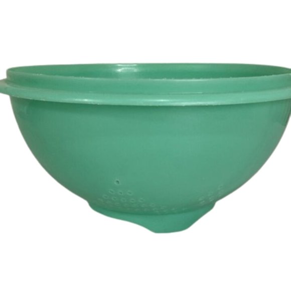 Tupperware | Kitchen | Vintage Tupperware Jadent Green Colander ...